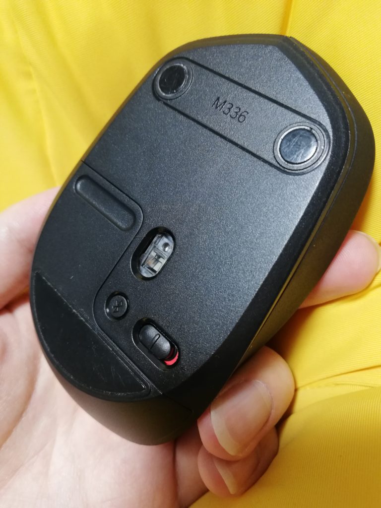 M336マウスの裏面 | かめこ